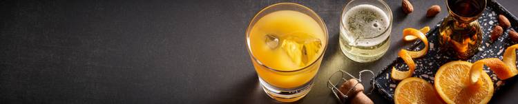 Amaretto Fizz: A Great Brunch Cocktail | OHLQ.com