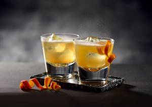 Amaretto Fizz: A Great Brunch Cocktail | OHLQ.com