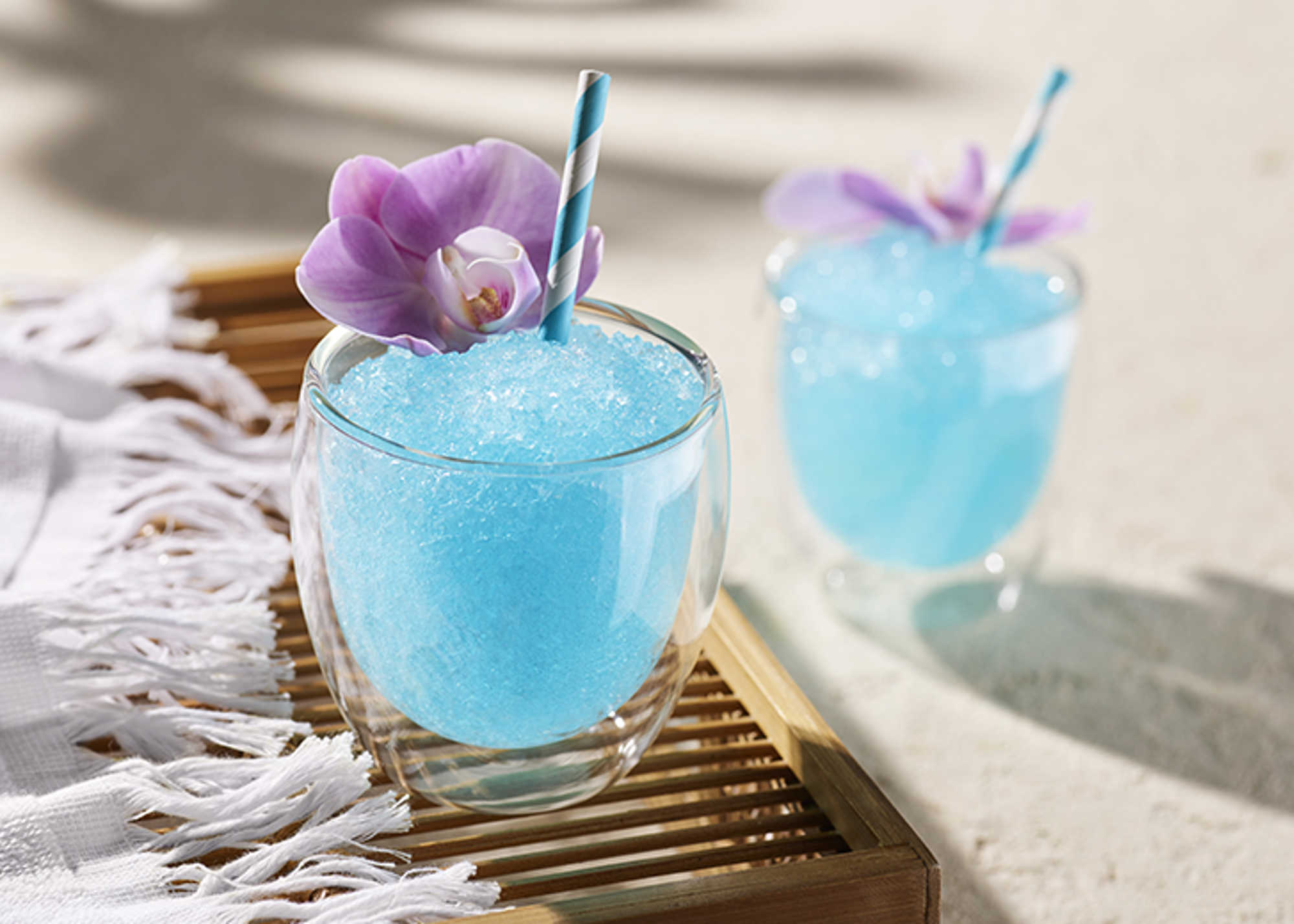 Classic Blue Hawaiian Cocktail Recipe | OHLQ.com