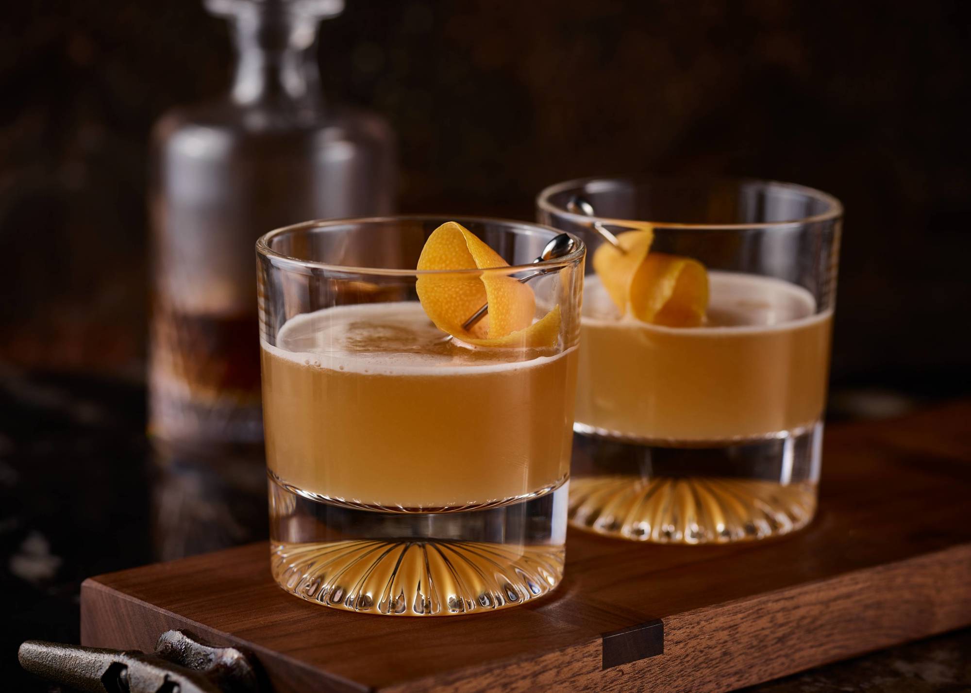 Brown Derby Cocktail Recipe - Bourbon, Grapefruit & Honey | OHLQ