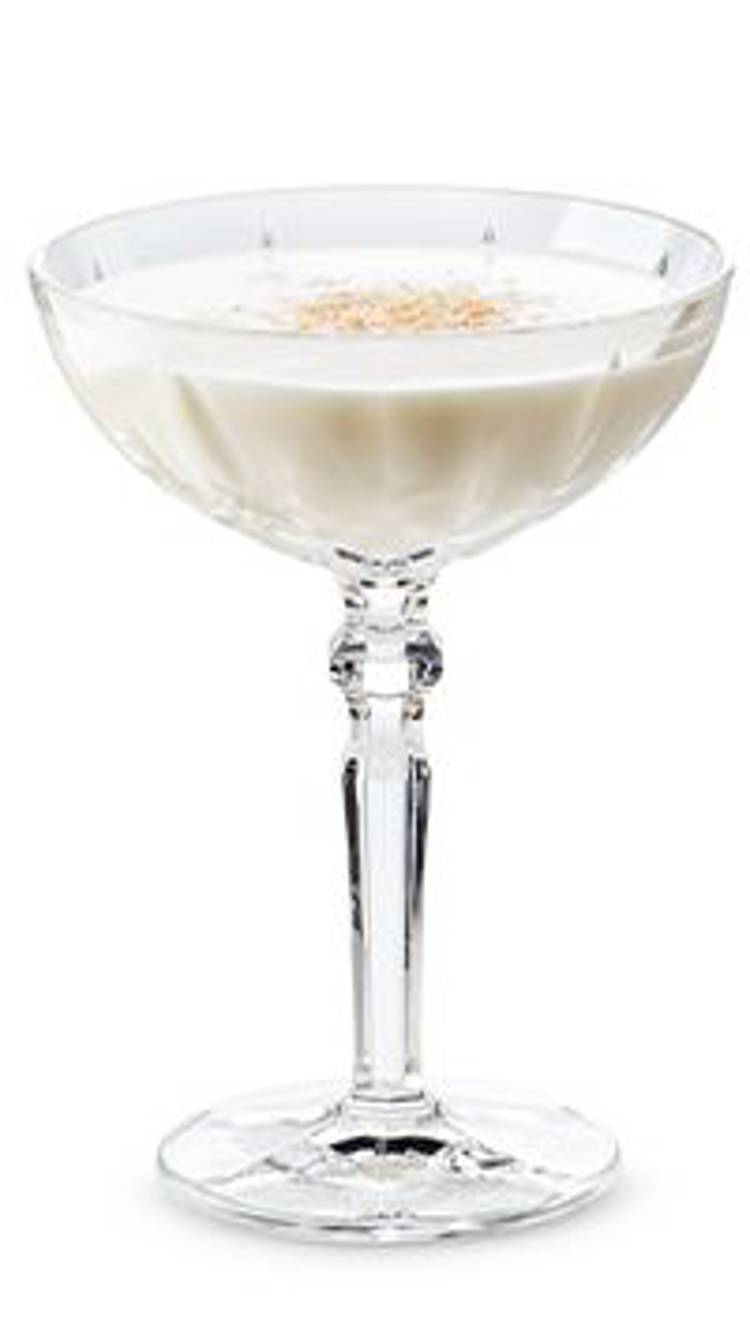 Brandy Alexander Recipe - Make a Classic Cocktail | OHLQ