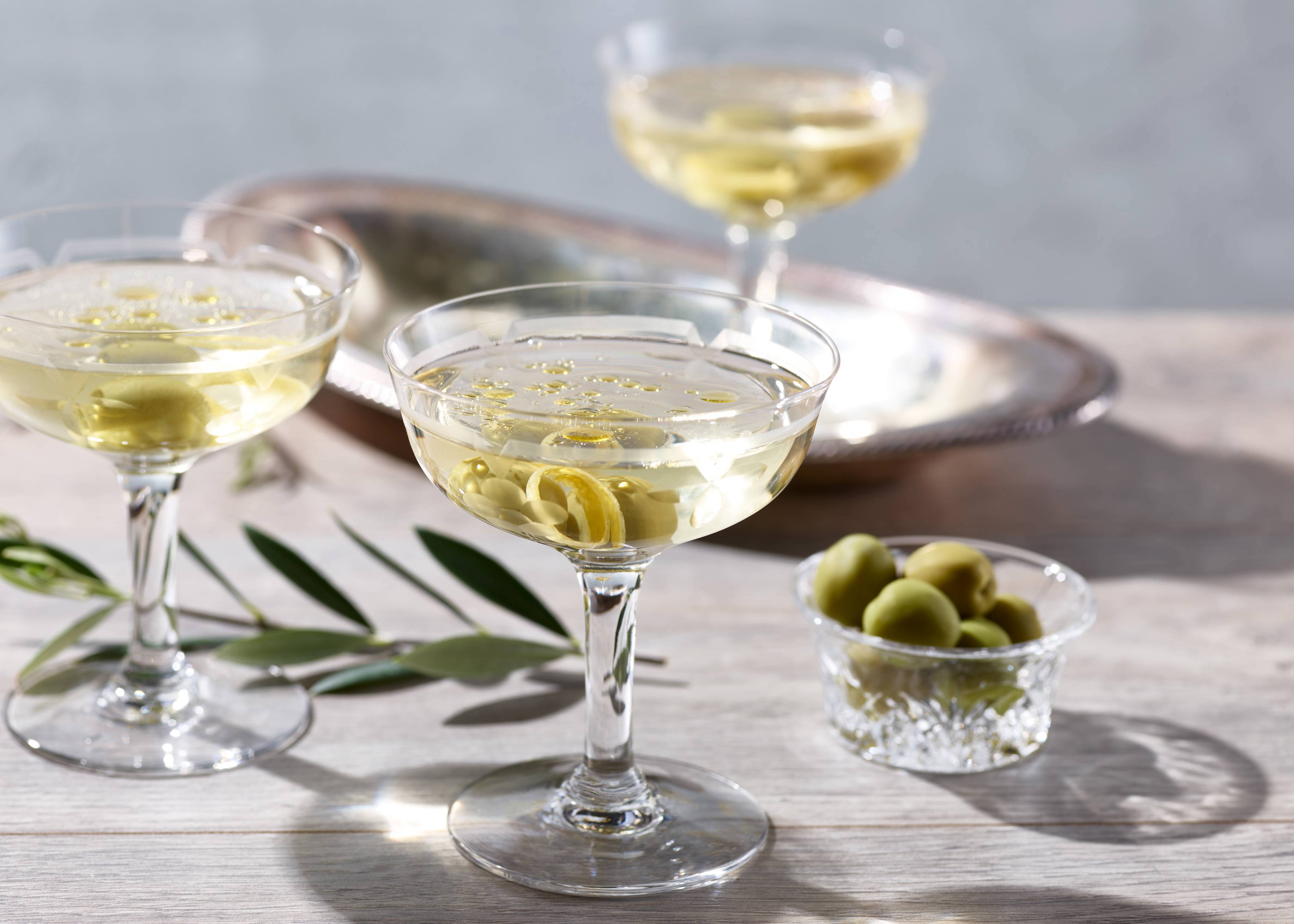 Islay and Olive: a Vodka & Scotch Cocktail | OHLQ.com