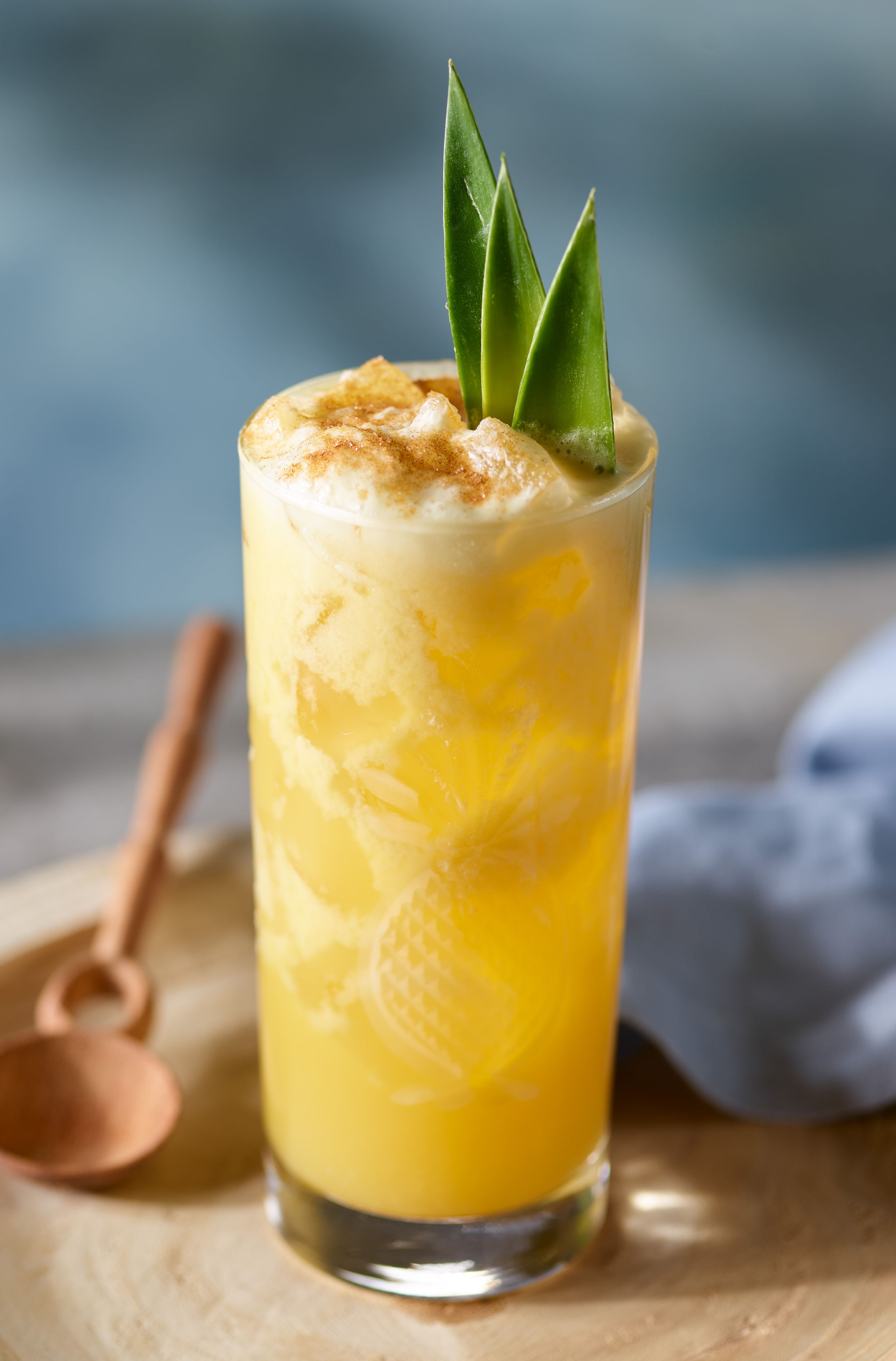 Bahama Mama Tropical Mocktail | OHLQ.com