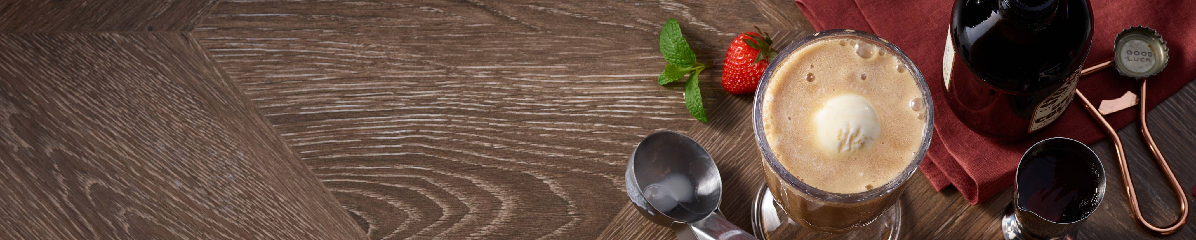 Try a Root Beer Cocktail: Root Beer Whiskey Float | OHLQ.com