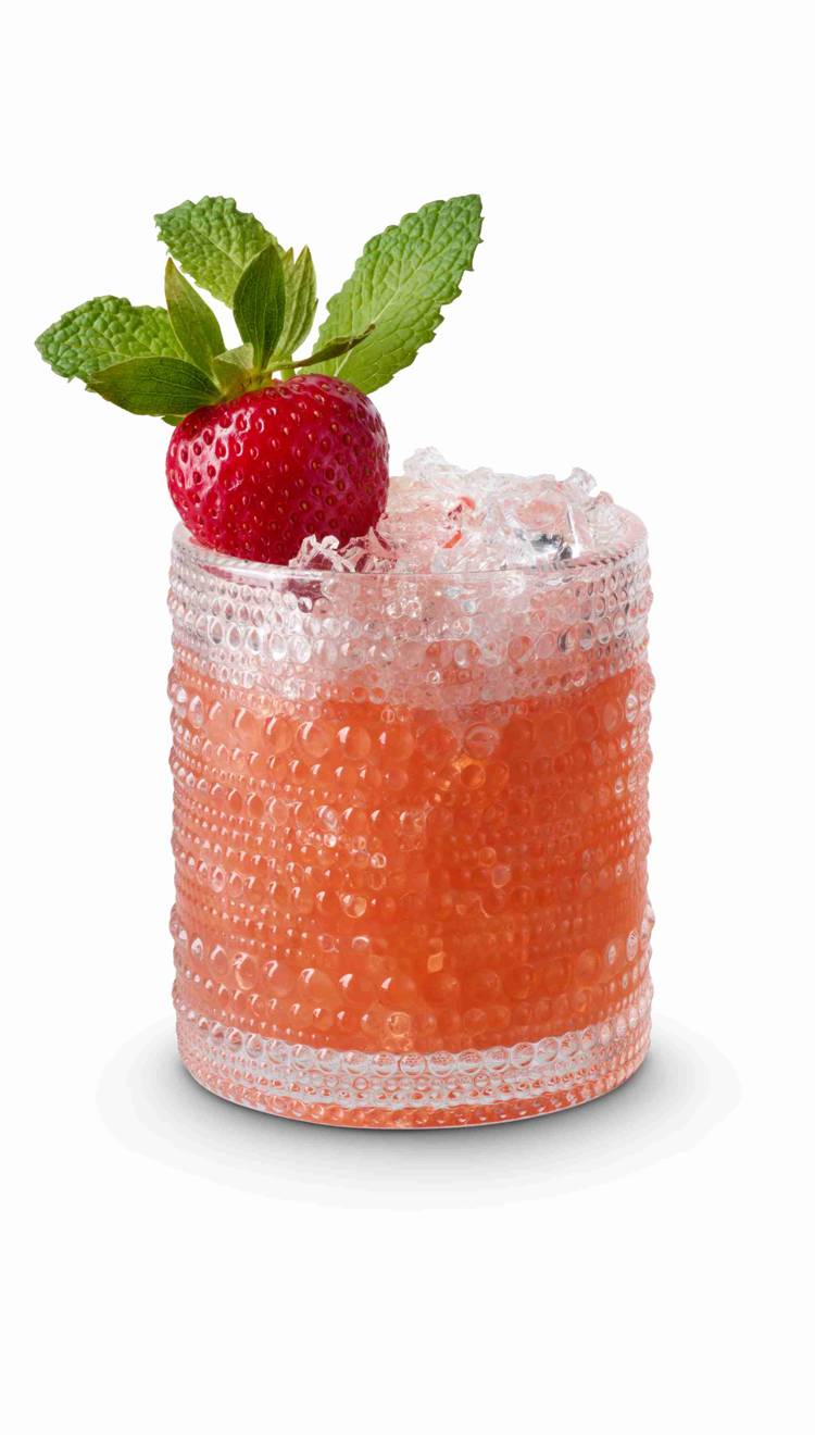 Strawberry Smash Cocktail Drink Recipe | OHLQ.com