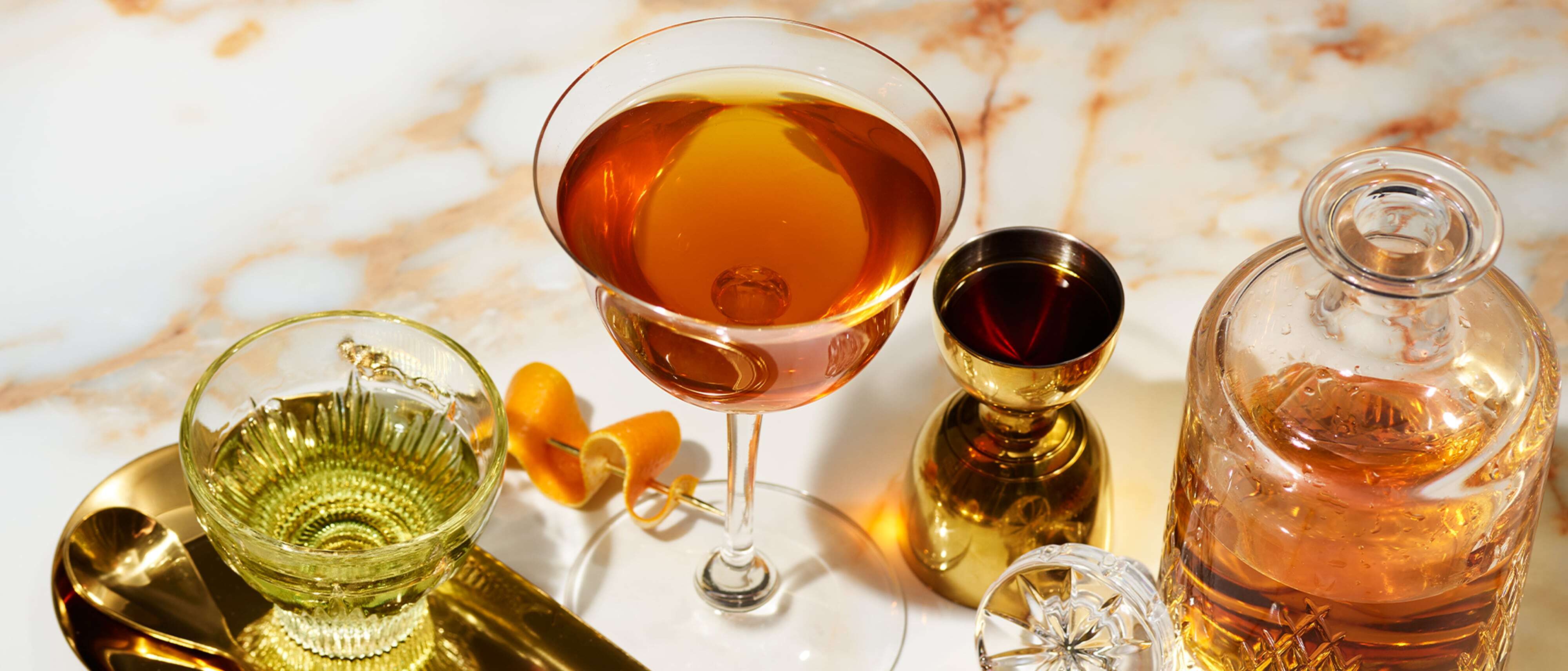 Tipperary Cocktail Recipe - Irish Whiskey Drinks | OHLQ