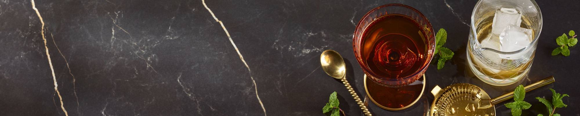 Tom Bullock's Stinger Cocktail | OHLQ.com